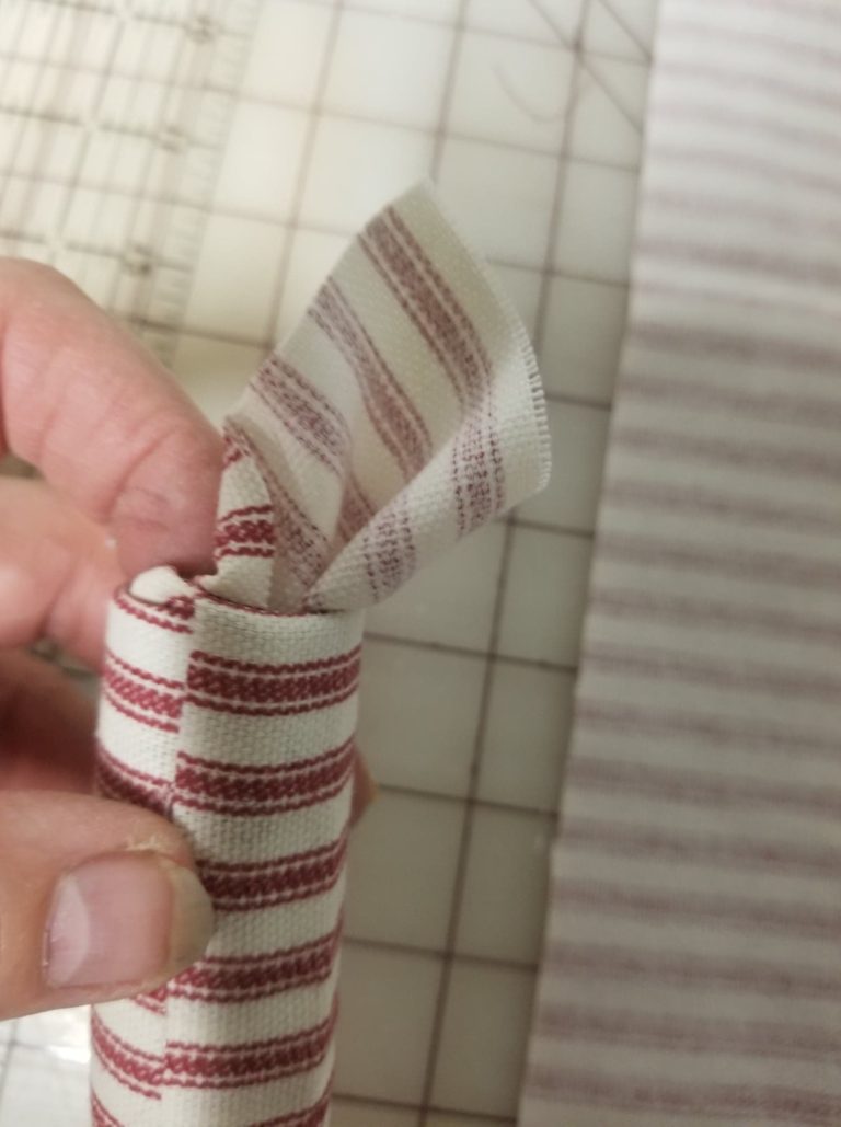 Primitive Old Fashioned Peppermint Sticks — Timeless Treasure Trove